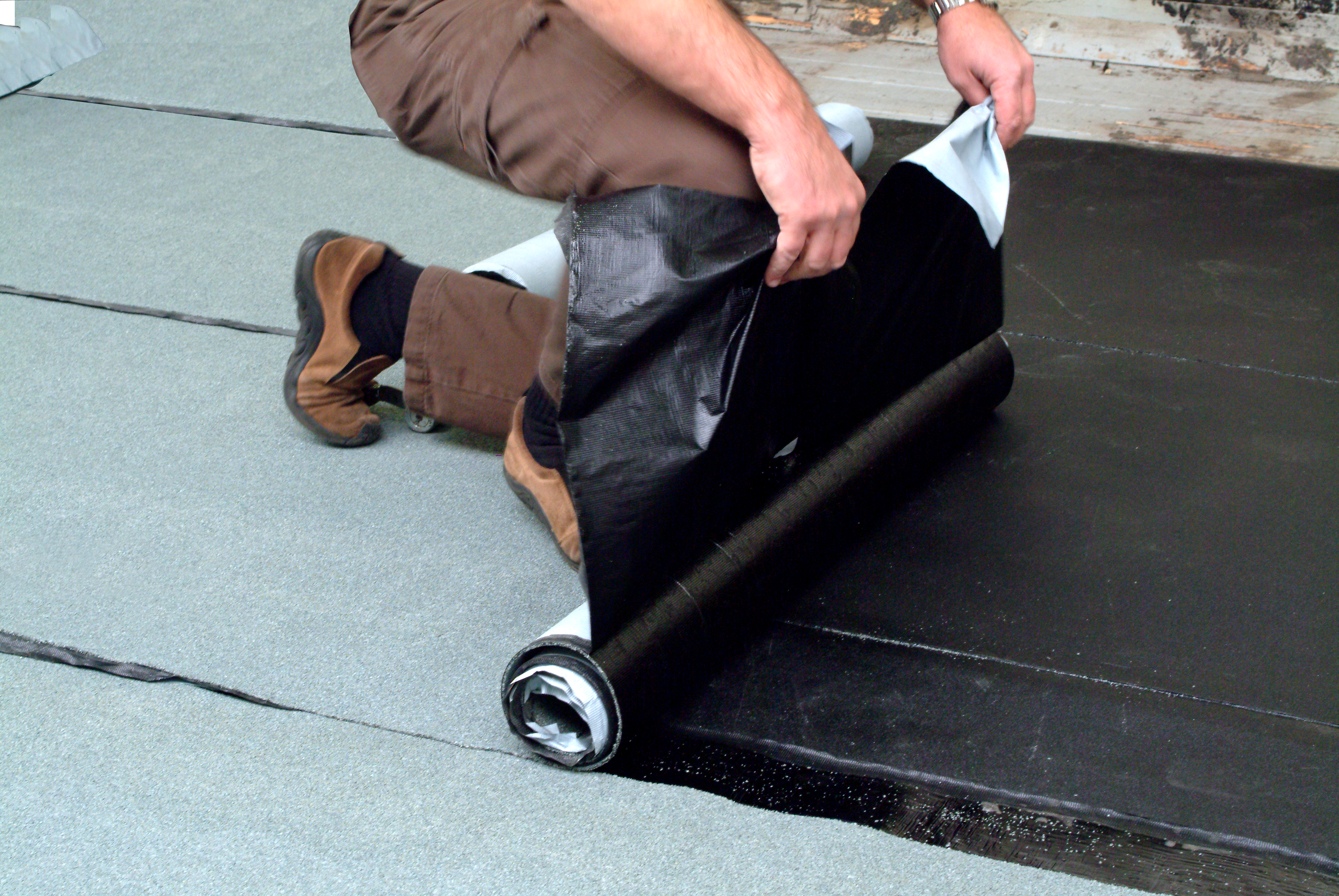 Roof Primer SBS: quick-drying bituminous impregnating layer | Aquaplan
