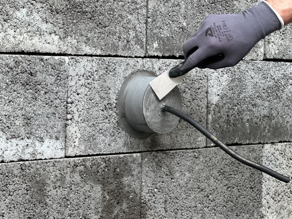 Aquaplan Flex Plug - Fast-Curing Waterproof Sealant
